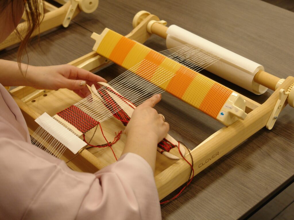 Weave a 100% Silk Coaster by Handloom | Yosano Hibikore Yosano Tourist ...